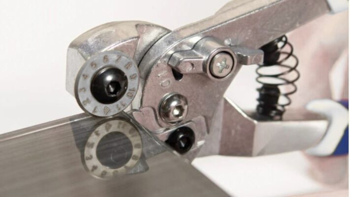 How To Cut Tile: 4 Best Way To Cut Tile With Different Tools